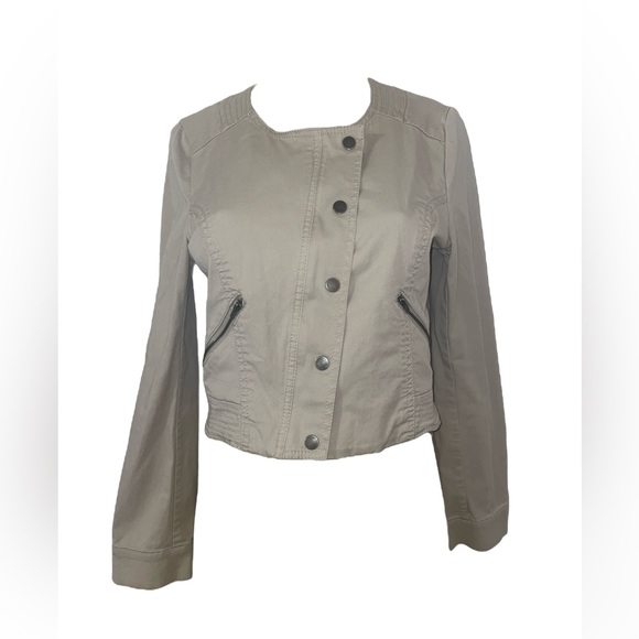 H&M | Jackets & Coats | Hm Cream Jacket | Poshmark